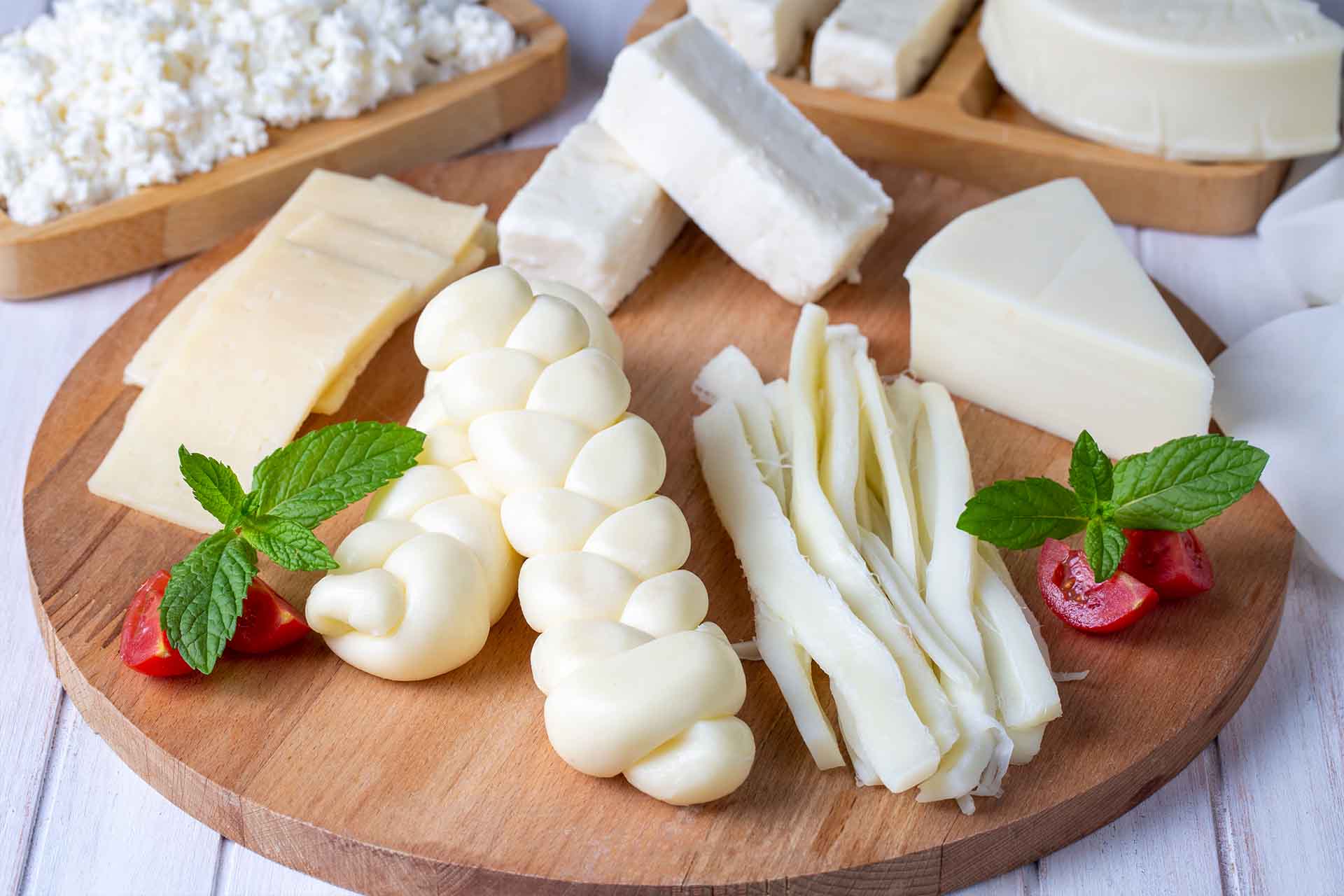String Cheese: Nutritional Benefits, Recipes - Billy Recipes